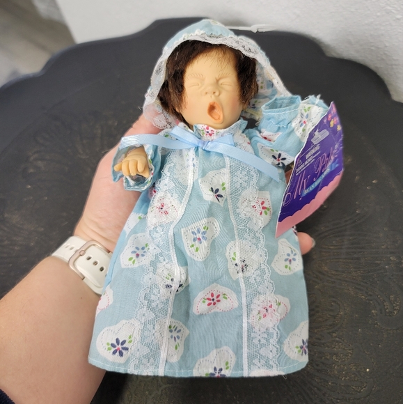 Gi-Go | Toys | Vintage Gigo Palm Pals Expression Dolls 8 | Poshmark